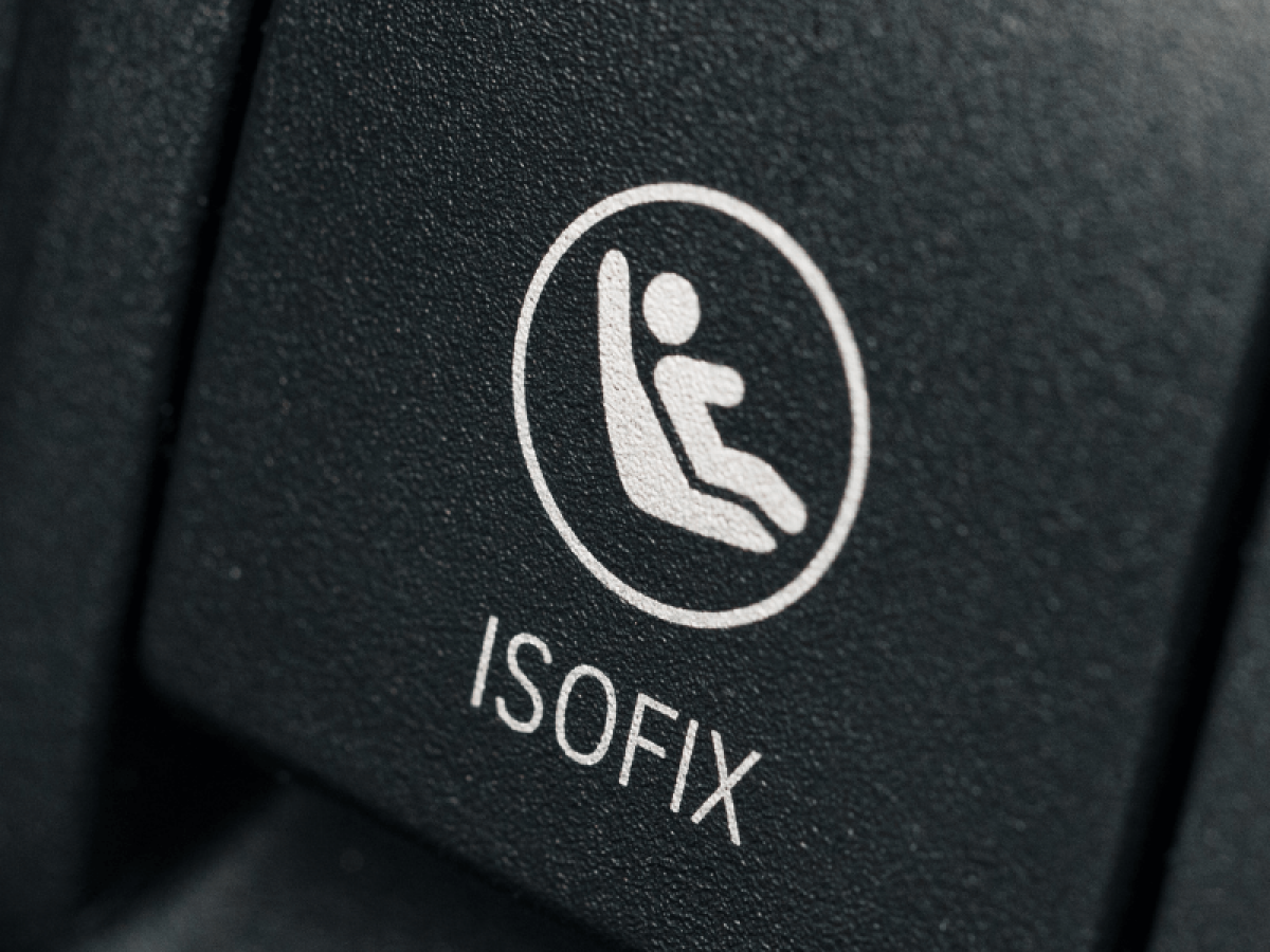 Isofix Logo Britax Jovikids ISOFIX Car